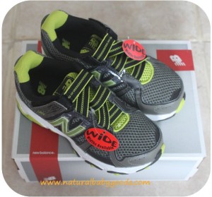 New Balance 689 Kids Line – 2012 Holiday Gift Guide